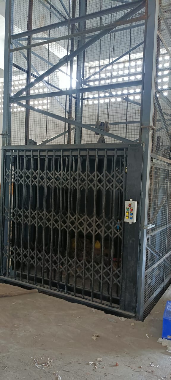 Cage Hoist Type Goods Lift | Neelkanth Engineering